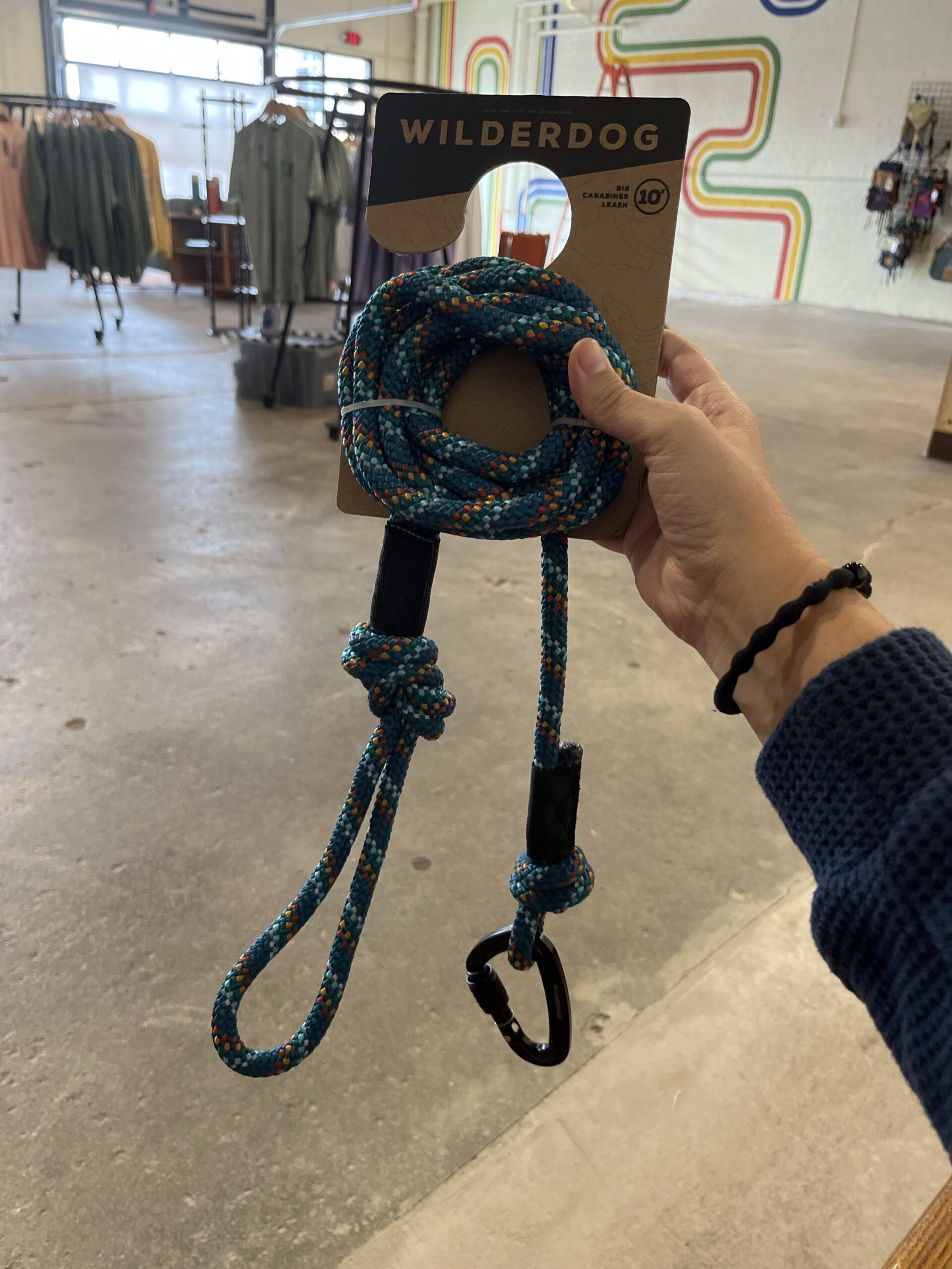 Big carabiner leash - Base Camp Outdoors Co
